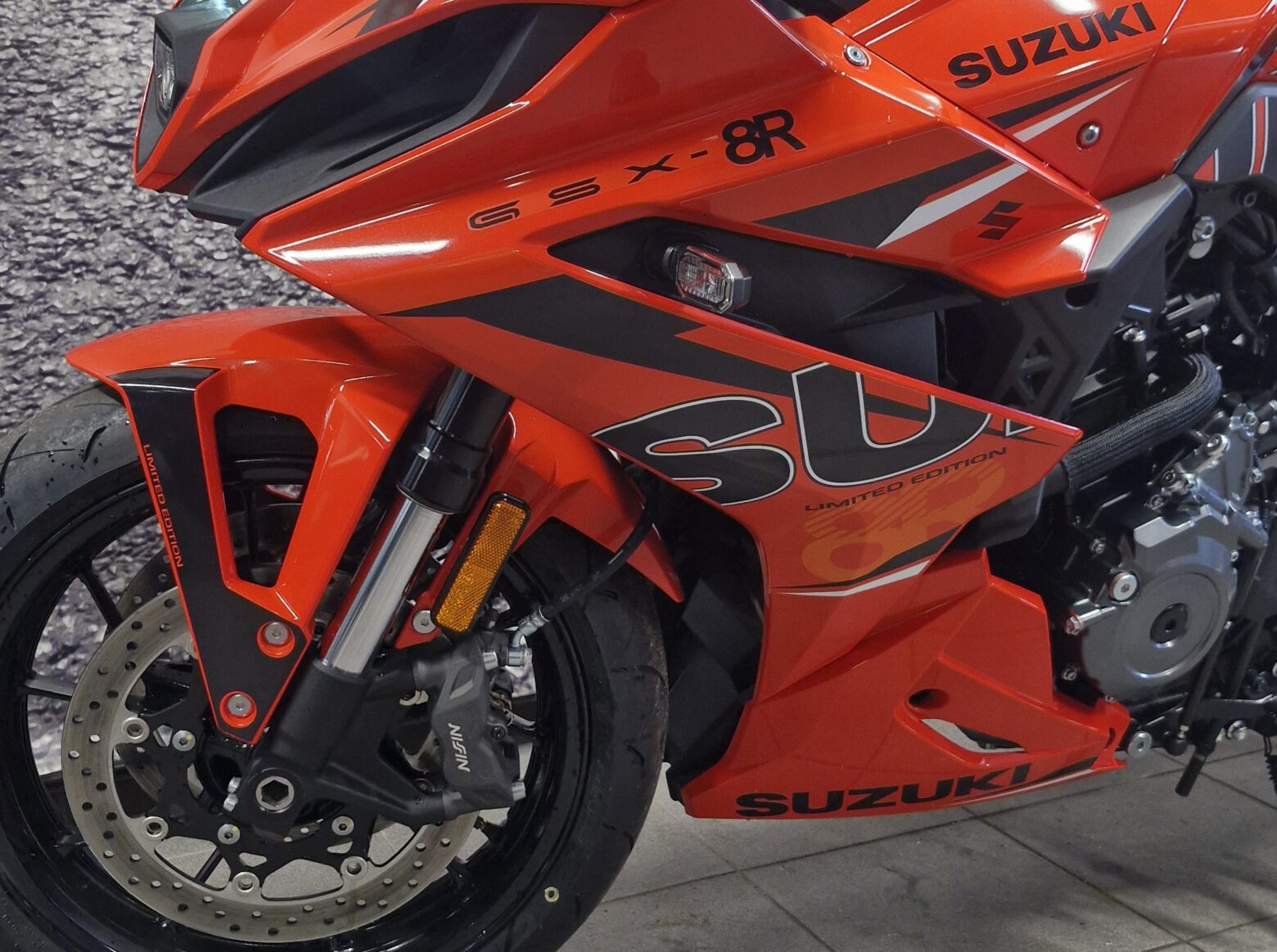SUZUKI GSX-8R orange - Le Pôle De L'occasion